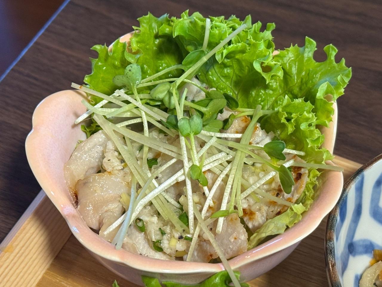 発酵のやさしさがたっぷり詰まった『ごはんや mican』で味わう小鉢ランチ｜EDITORS SAGA